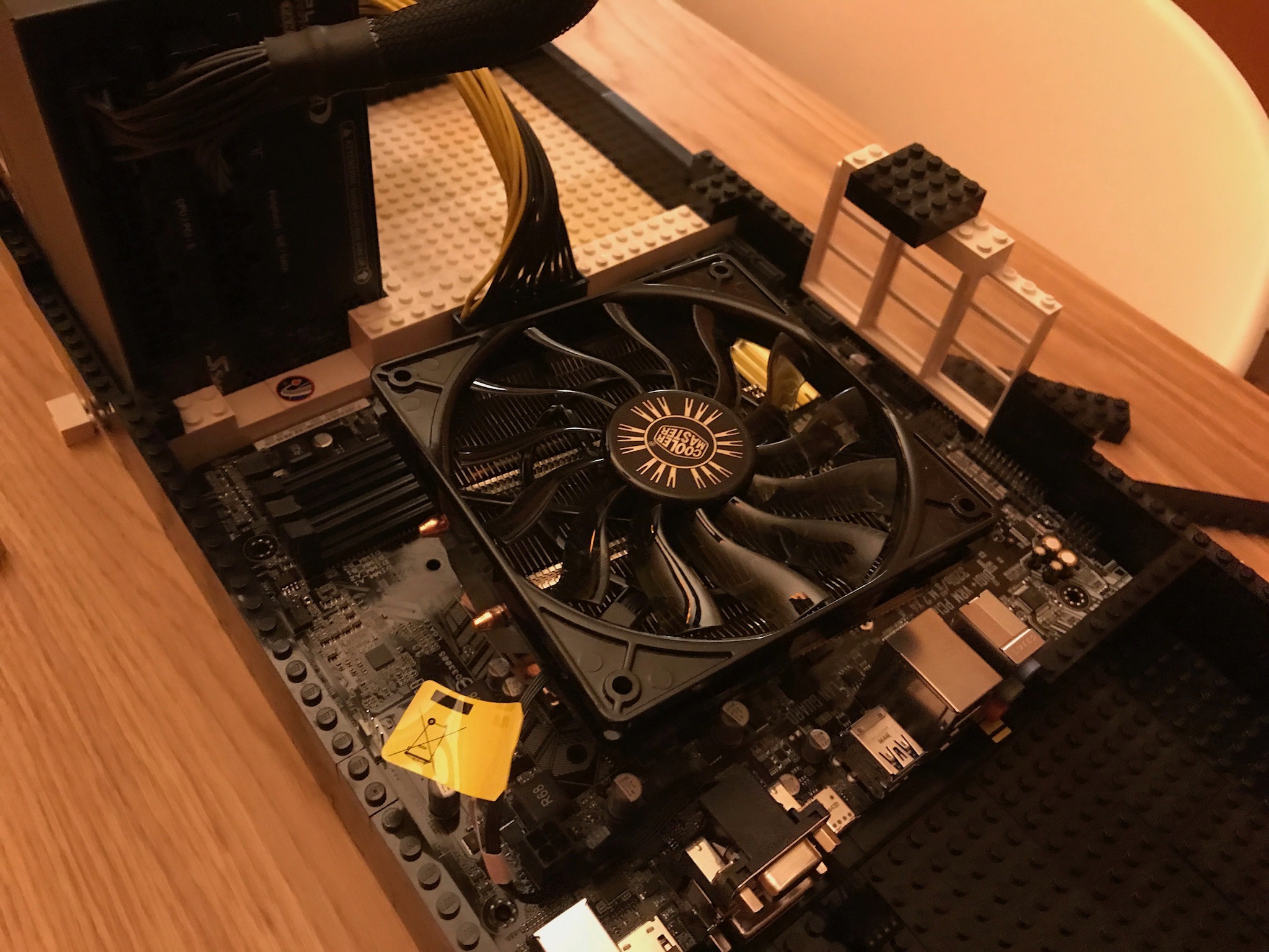 Clego_the_Lego-built_Spark_cluster_on_jgp_net_002_by_Jean_Georges ...